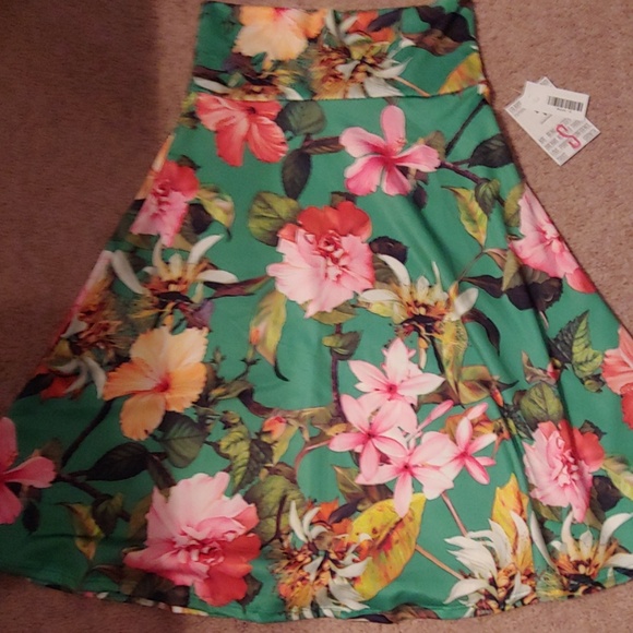 LuLaRoe | Skirts | Bnwt Small Azure | Poshmark